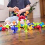 Toys that Teach! Squigz - Therapy Innovations